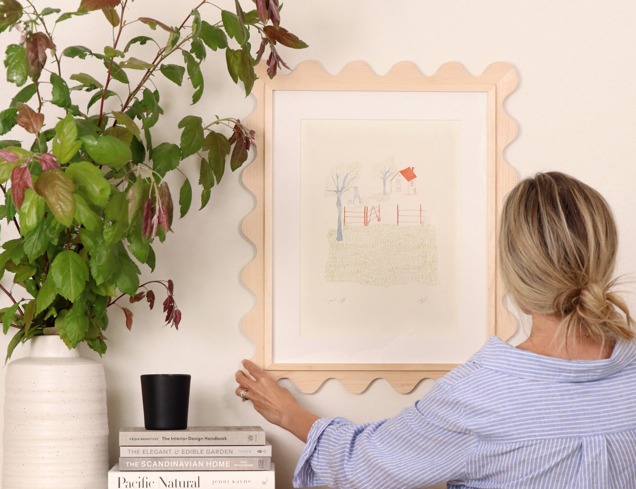 16x20 Scallop Frame | Handmade Maple Scallop Frame